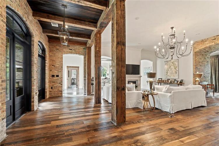 $2.3M+ Covington home has elegant living in Tchefuncta | Business News ...
