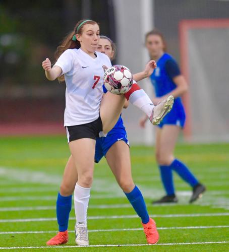 A late first-half goal ignited the winner of the SSA-Fontainebleau ...