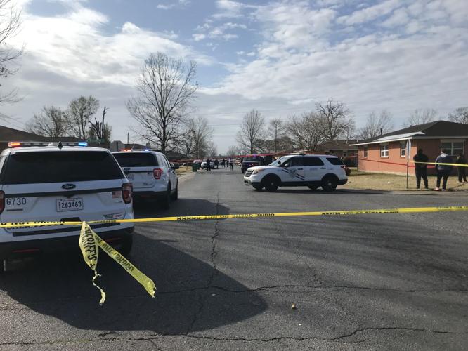 John Ehret High School student shot and killed while walking to bus ...