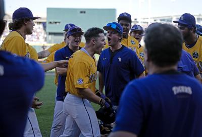 LSU baseball beats Florida in CWS: Takeaways from Game 1 | LSU | nola.com