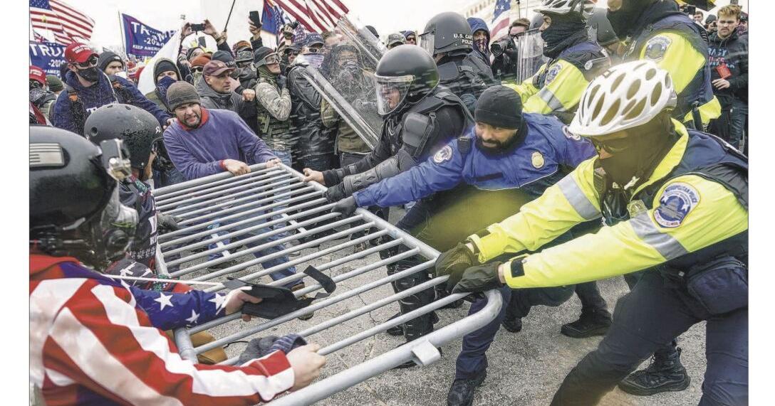 Photos: See front pages from around the U.S. of the Capitol invasion ...