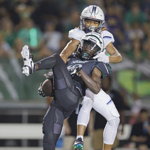 A wild fourth quarter decided the Slidell-Northshore district rivalry ...