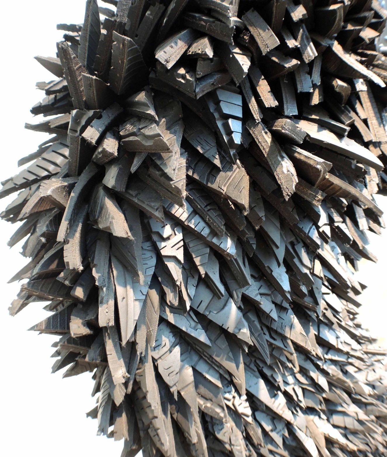 Chakaia Booker's sculpture bristles with all-American symbolism | Arts ...