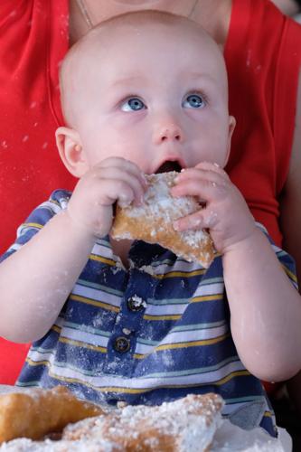 A family's mission to photograph their baby at New Orleans landmarks ...