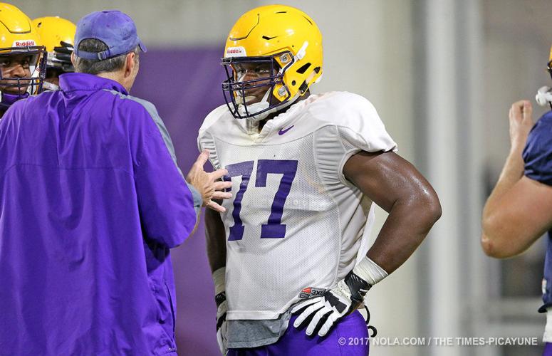 LSU freshmen still in running to start at right guard, linebacker ...
