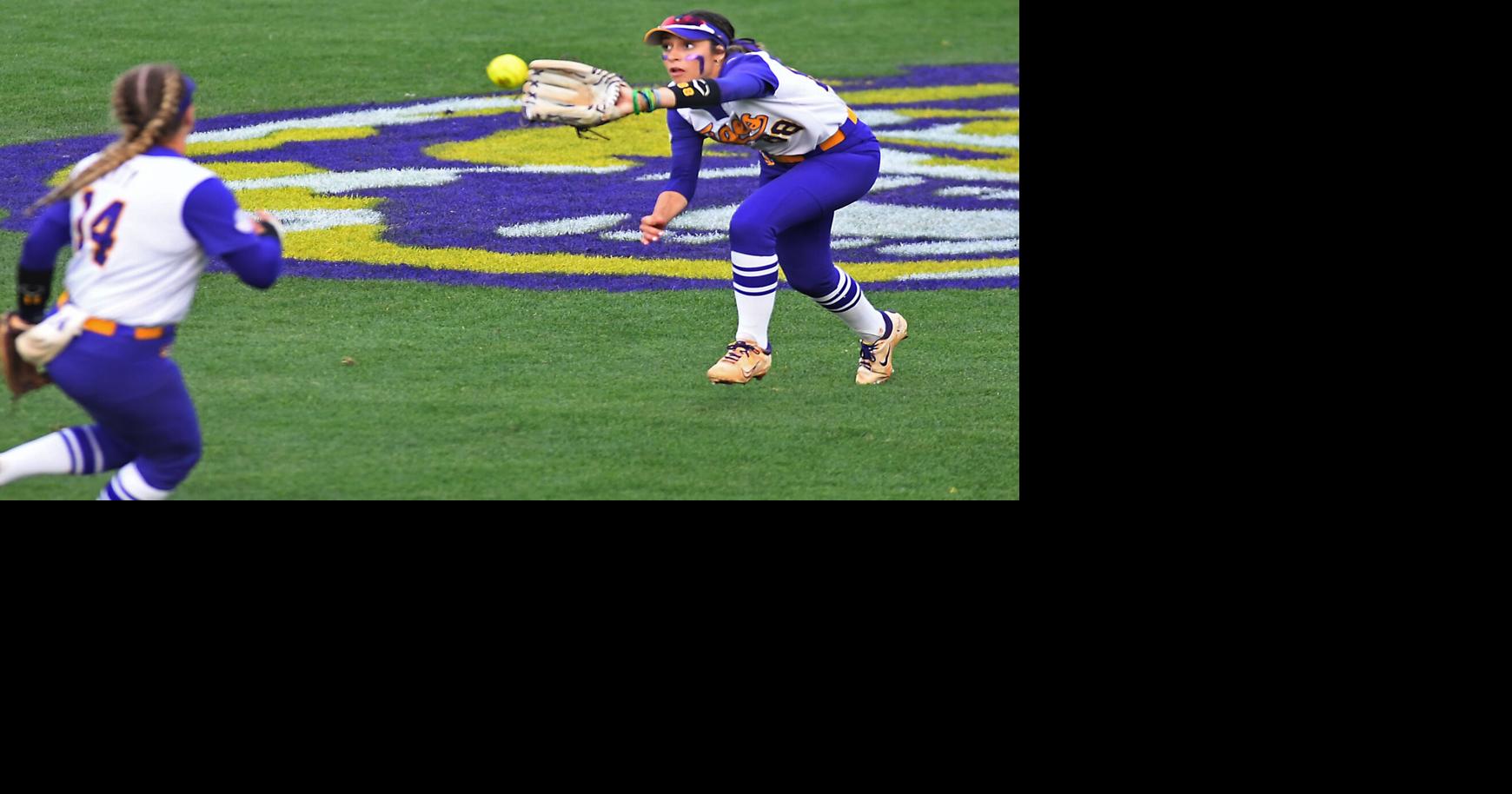 LSU softball team handles Liberty 9-4 | LSU | nola.com