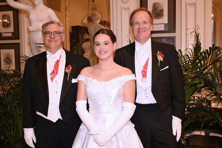 Nell Nolan: Momus ball, Proteus ball | Entertainment/Life | nola.com