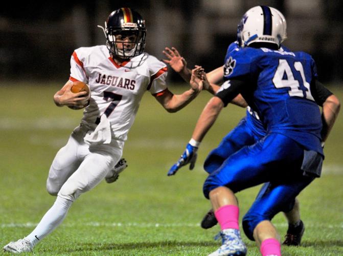 Football Roundup: Hawks remain unbeaten after late touchdown | St ...