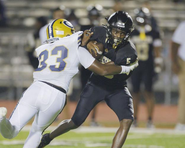 One team reeled off 14 straight points in the Salmen-Covington jamboree ...