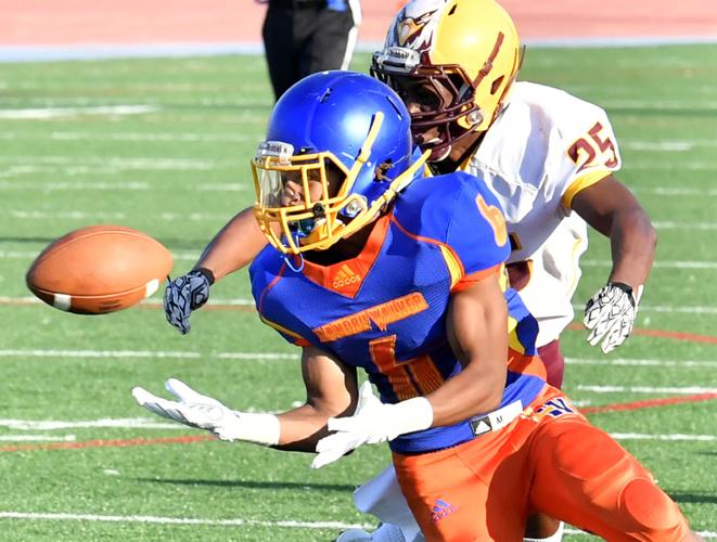 'Reloaded' Warren Easton topples Helen Cox; Karr holds off Kennedy ...