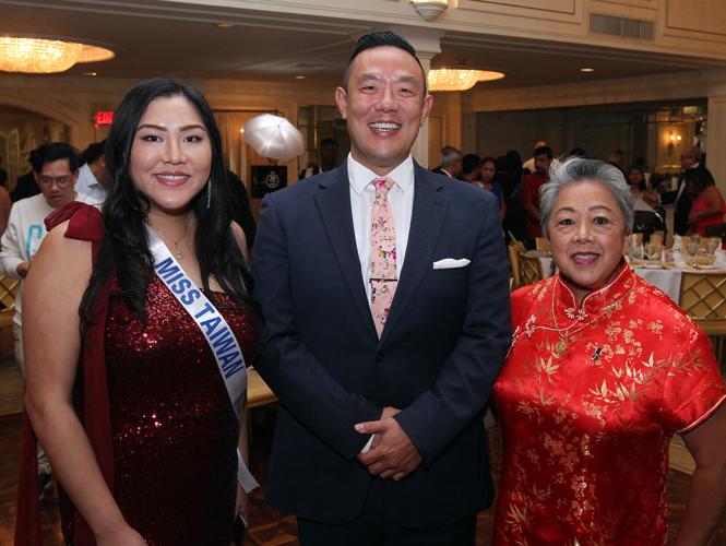Nell Nolan: APAS Gala, Ballet Ballers, Alliance Francaise Dinner ...