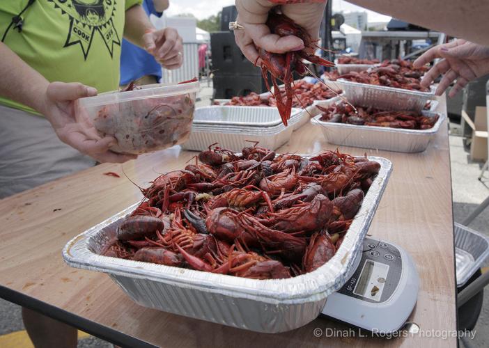 Crawfish Mambo names boil, eating contest winners for 2017 | Louisiana ...