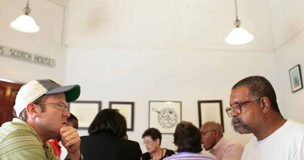 Famous fried chicken of Willie Mae's Scotch House comes to Uptown New ...
