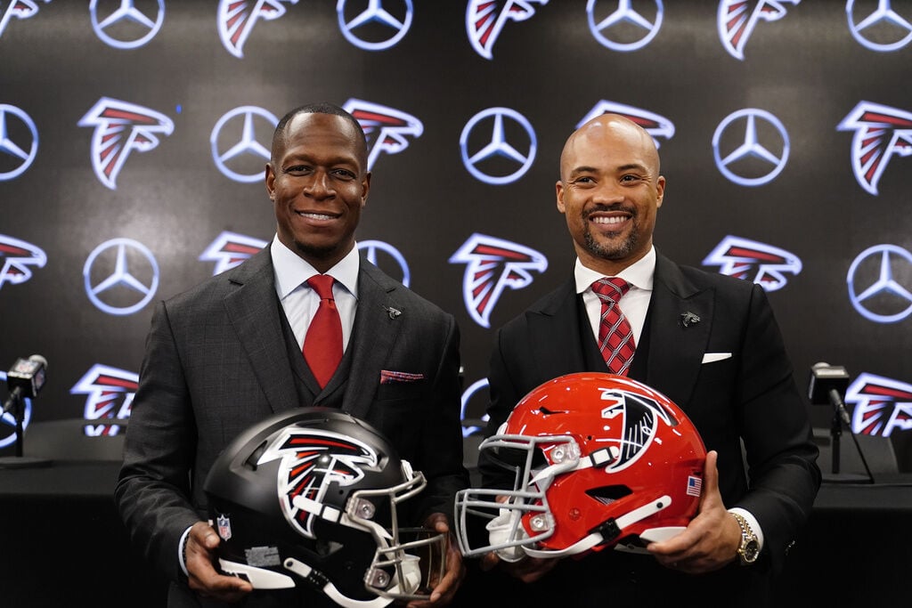 Falcons fire coach, GM hours after sweeping Saints, 8-9 year | Sports ...