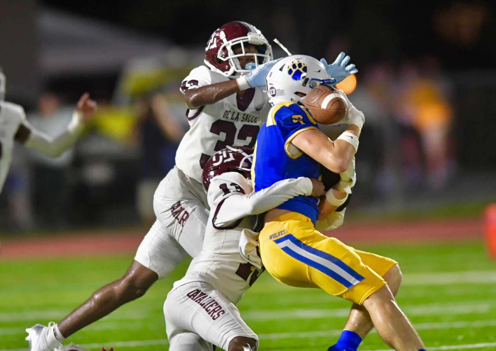 Late interception seals St. Paul's win vs. De La Salle | Prep Sports ...