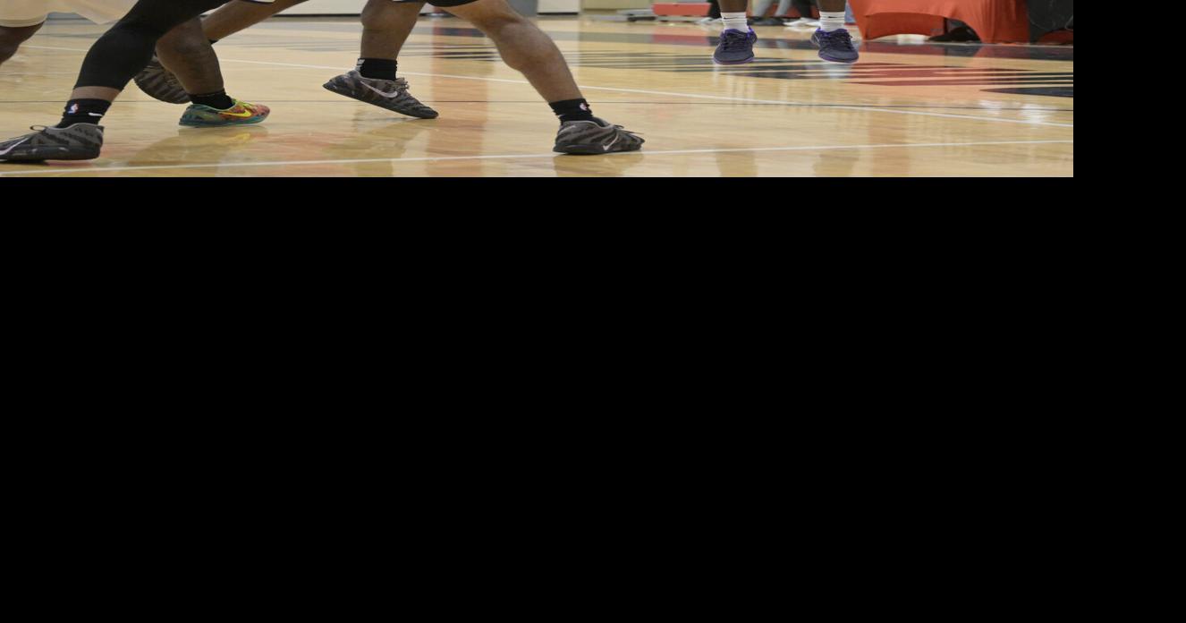 SB.parkhunthoops.12026.03099_JMP.jpg | | nola.com