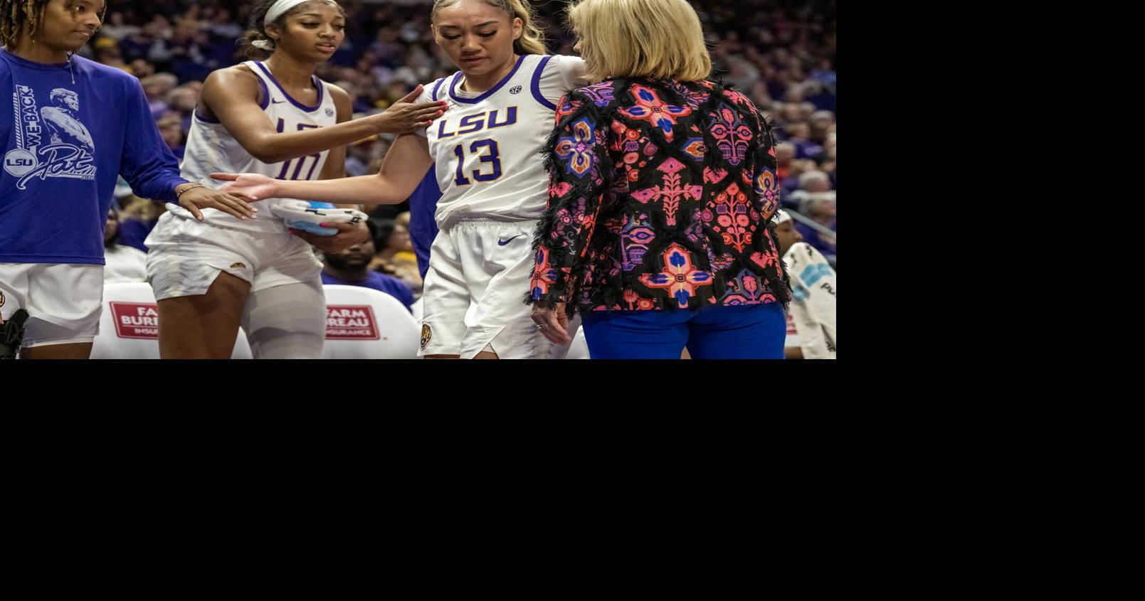 Kim Mulkey describes touching scene with LSU's Last-Tear Poa | LSU ...
