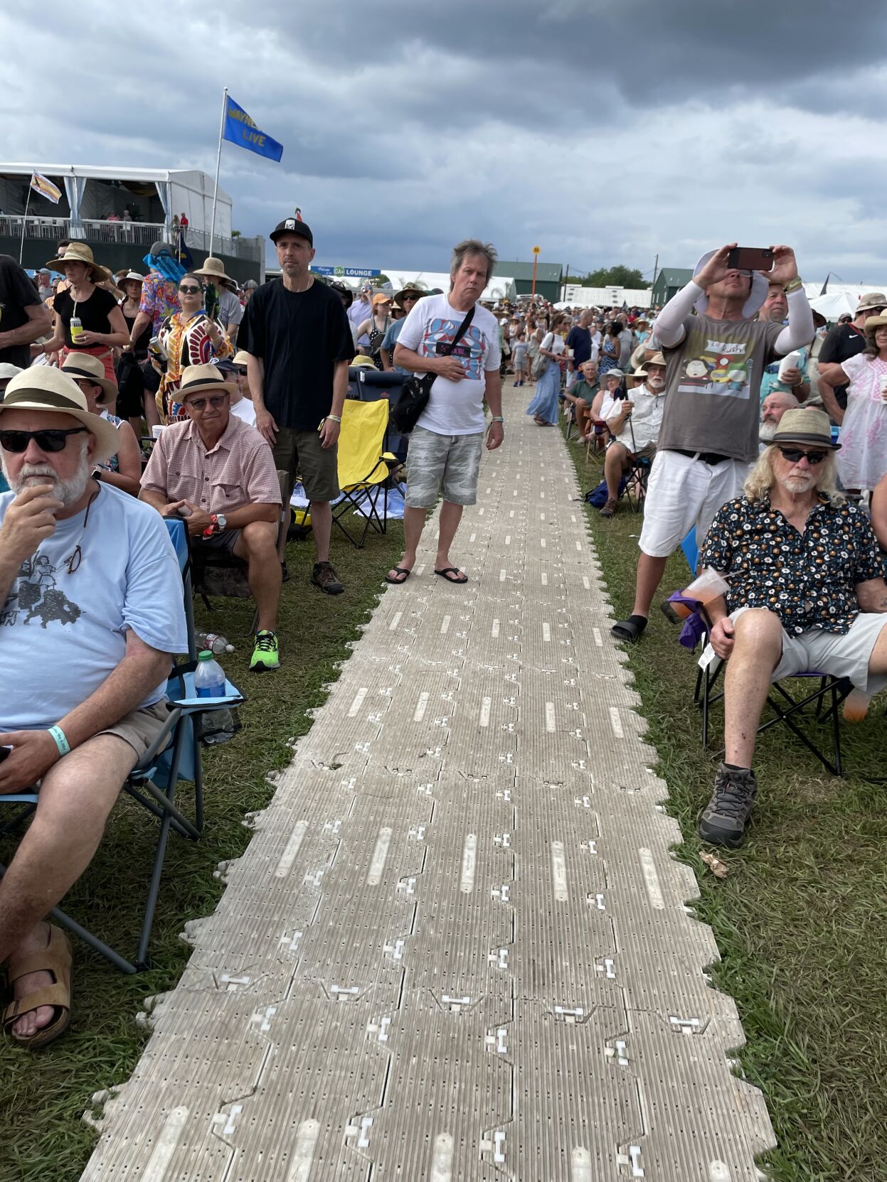 See 2024 New Orleans Jazz Fest attendance, next year's dates ...