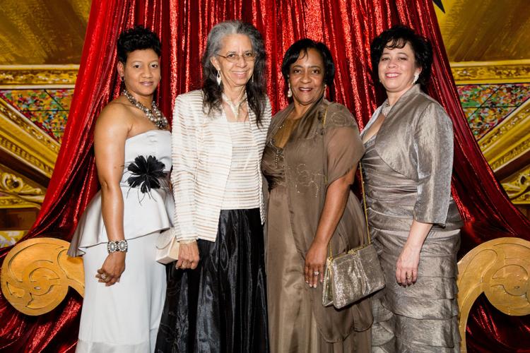 Original Illinois Club celebrates 'The Motherland' | Parties/Society ...