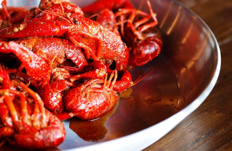 Crawfish gets a spicy butter bath at Boil Seafood House: Opening alert ...