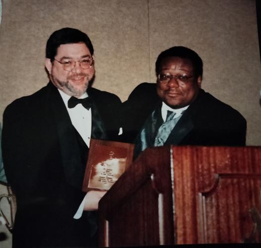 De la Salle honors boxing sportswriter Bernard Fernandez ...