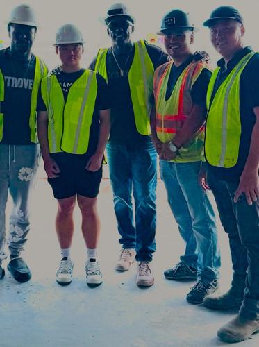 New Orleans Saint Alvin Kamara invests in Five O Fore deal | Business ...