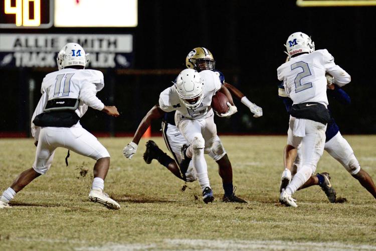 Covington outlasts Mandeville, 21-14, to solidify spot in playoffs | St ...