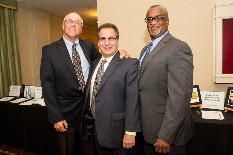 Salsa flash mob energizes Cancer Association of Greater New Orleans ...