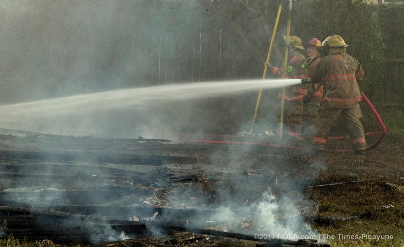 2-alarm fire burns home at North Claiborne and St. Bernard | Traffic ...