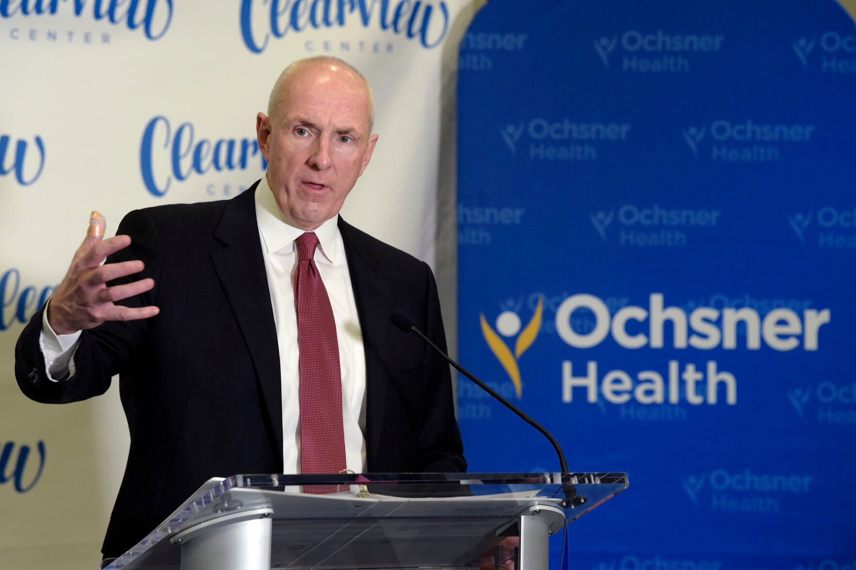 Ochsner CEO Warner Thomas stepping down; See who's taking over ...