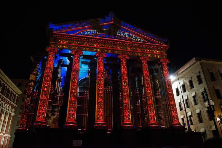Photos: Gallier Hall lights | News | nola.com