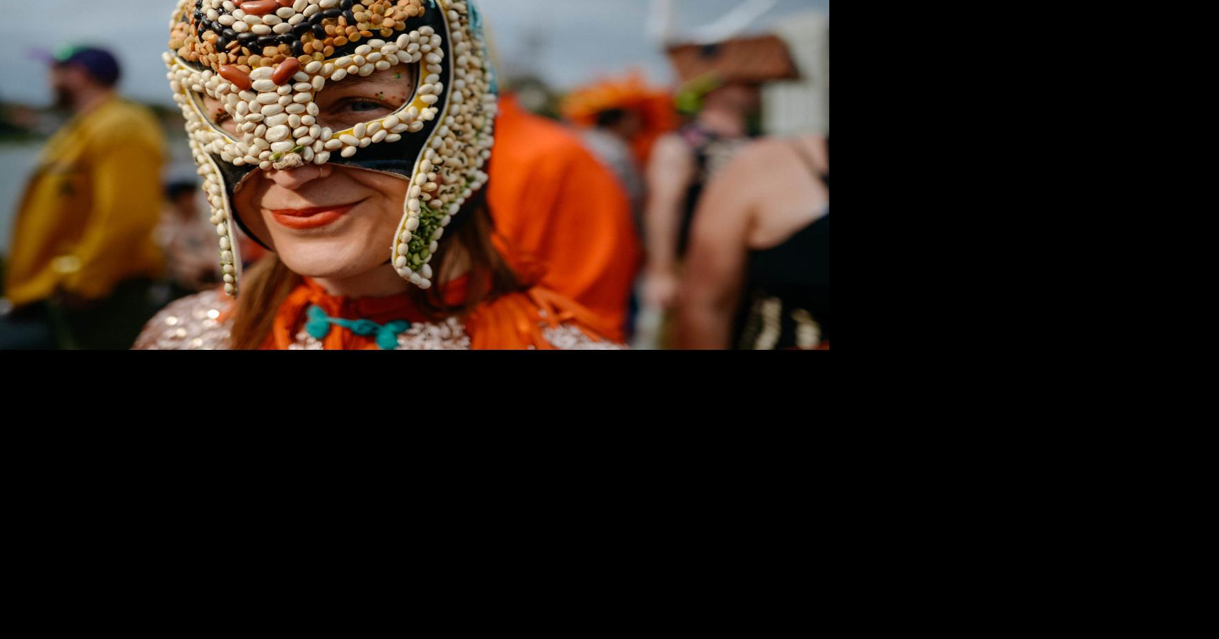 Mardi Gras 2020 Photos: Krewe of Dead Beans parades through Bayou St ...