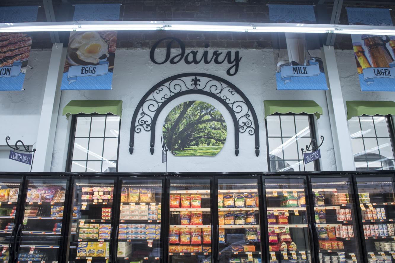 Take a peek inside as new Circle Food Market to reopen as old-school ...