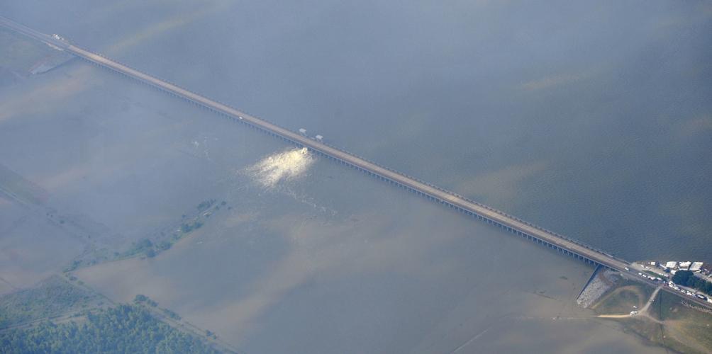Iberville crawfish farmers prepare for uncertainty as Morganza Spillway ...