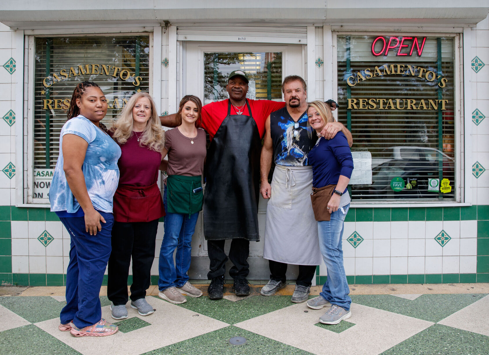 The story of Casamento's restaurant in New Orleans | Where NOLA Eats ...