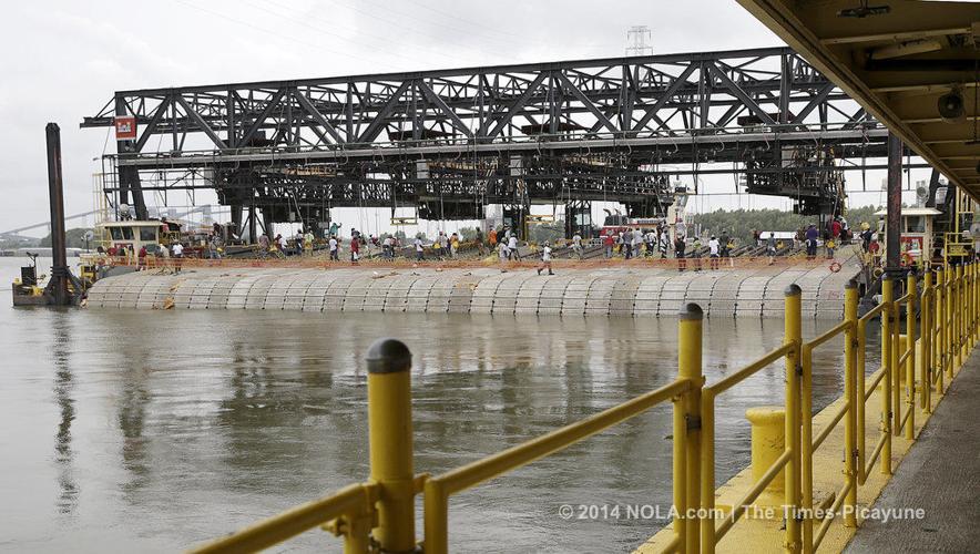 U.S. Army Corps of Engineers installs new concrete stabilization mats ...