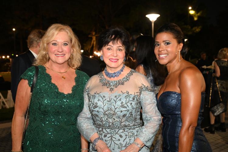 Nell Nolan: NOMA Visionaries, VCCF Gala, WWII Victory Ball ...