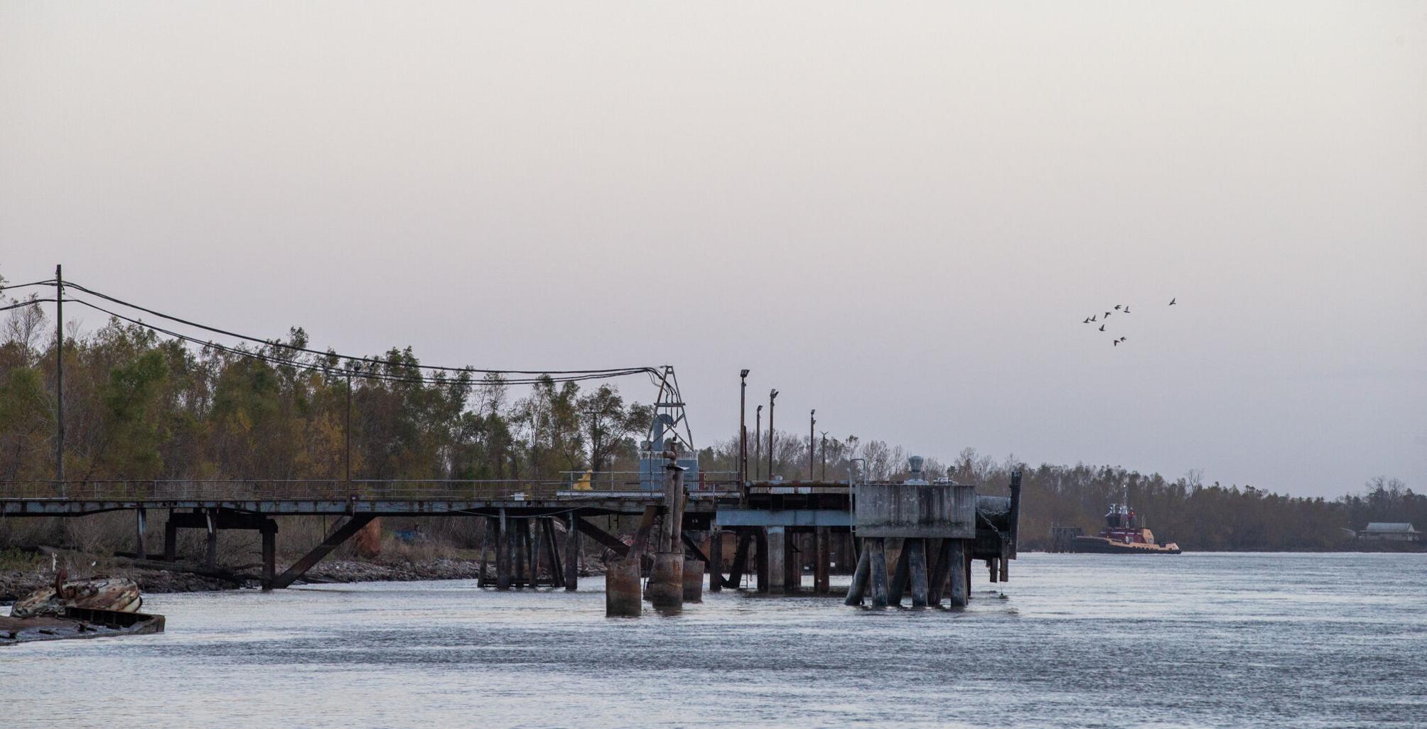 Port NOLA board approves $8M contracts to advance controversial St ...