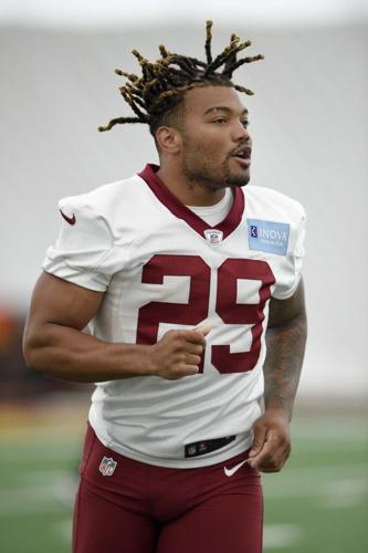 Derrius Guice projected to rush for almost 1,000 yards in NFL rookie ...