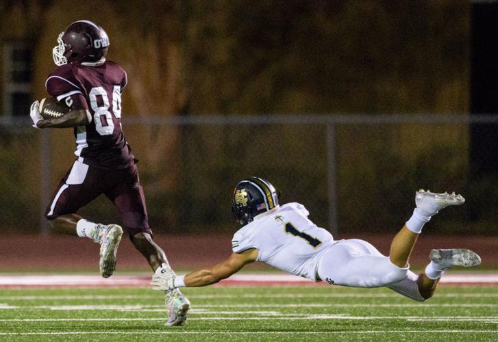 Douglas Saavedra's 38-yard FG lifts Chalmette over Holy Cross | Prep ...