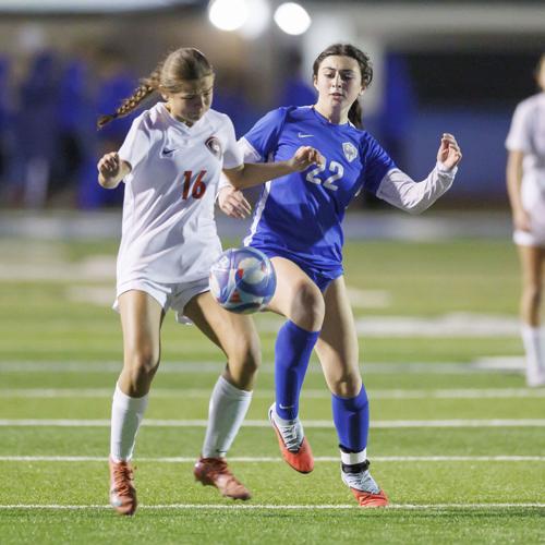A second-half goal gave Mandeville a 1-0 district win | St. Tammany ...