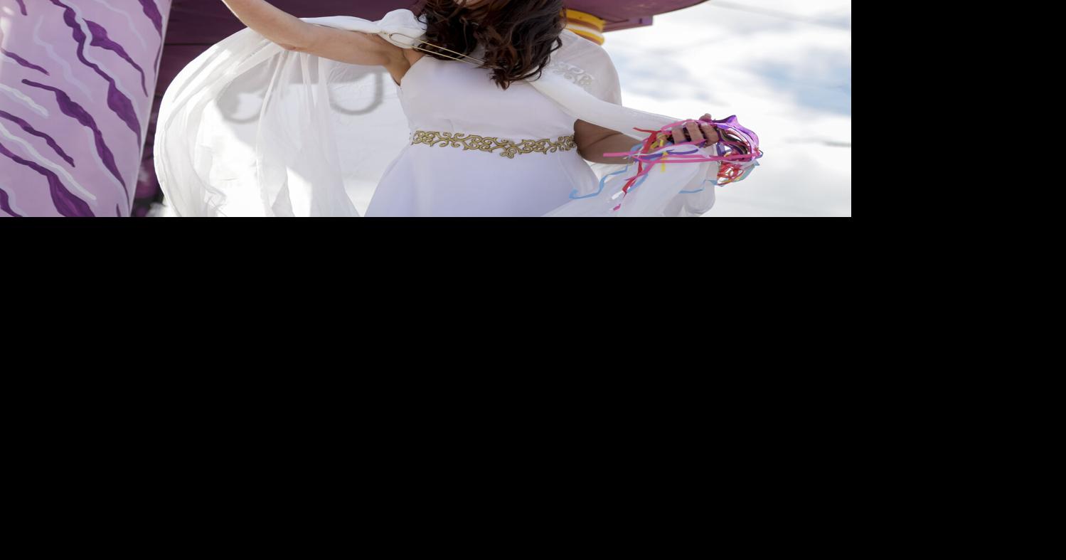 Photos: Krewe of Antheia rolls to 'Let's Geaux Girls,' in Slidell | Photos | nola.com