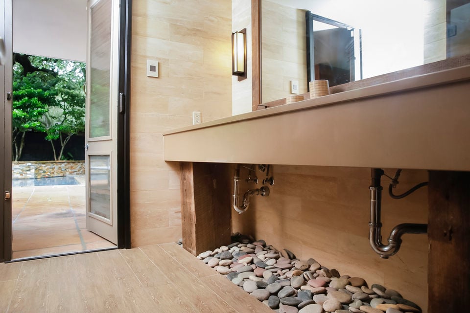 Look inside the Ashtray House on Park Island, Ray Nagin's former home ...