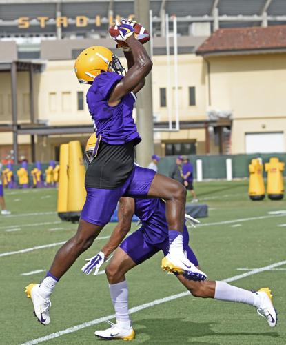 Photos: LSU football gets into rhythm with drills during preseason ...