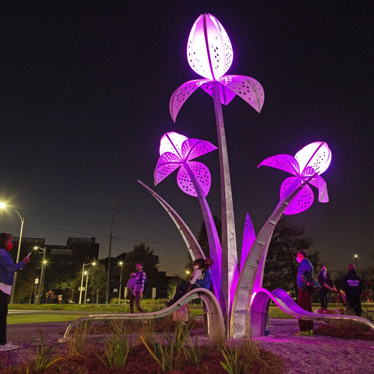 supernova roundabout