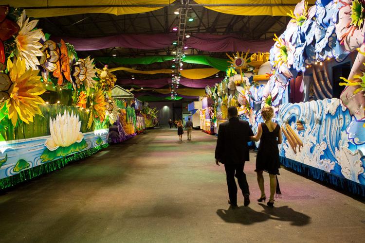 Crimestoppers Carnivale stages a 'Heroes and Hooligans Costume Gala ...