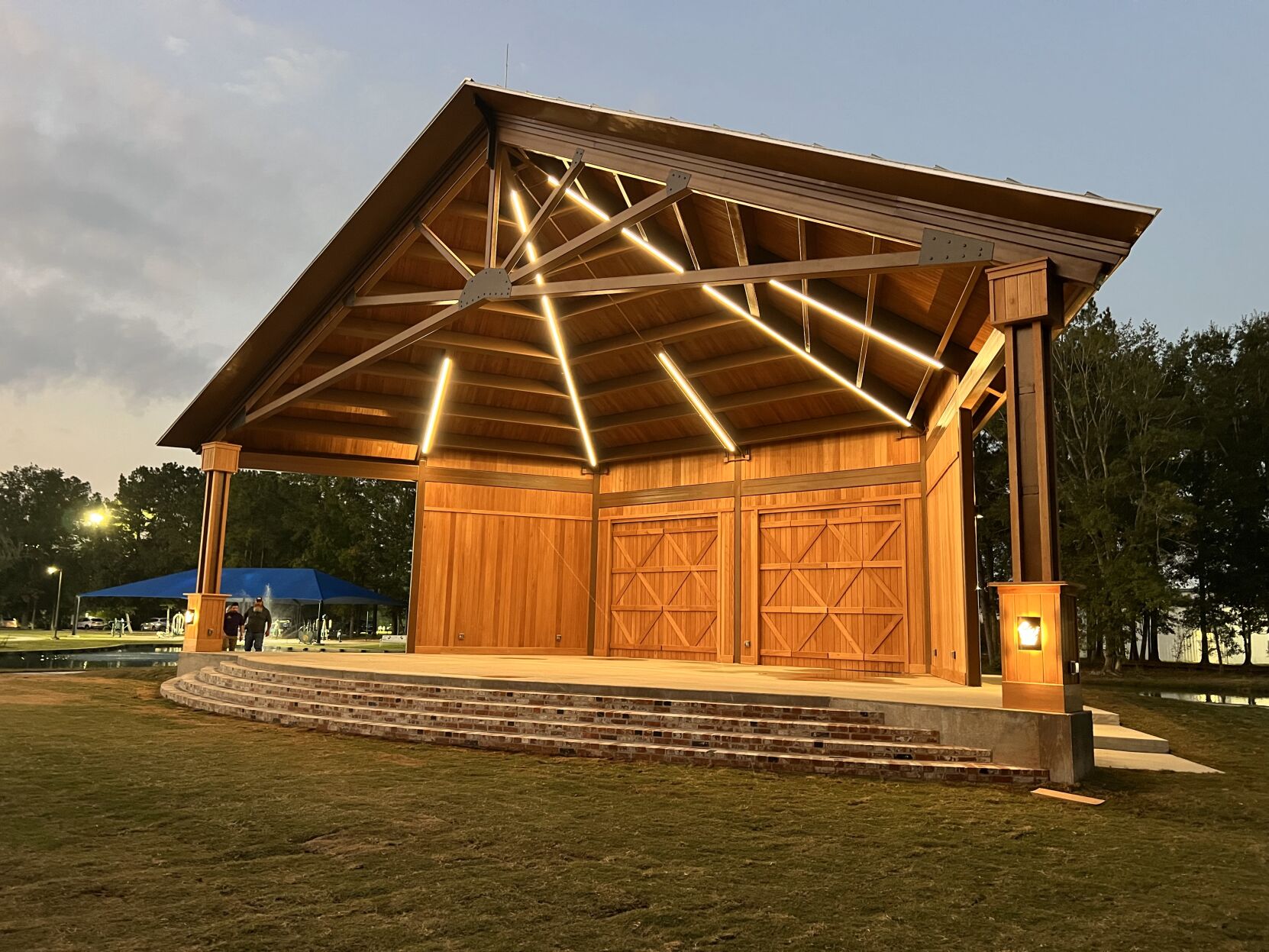 New Pelican Park stage brings Mandeville more music | St. Tammany ...