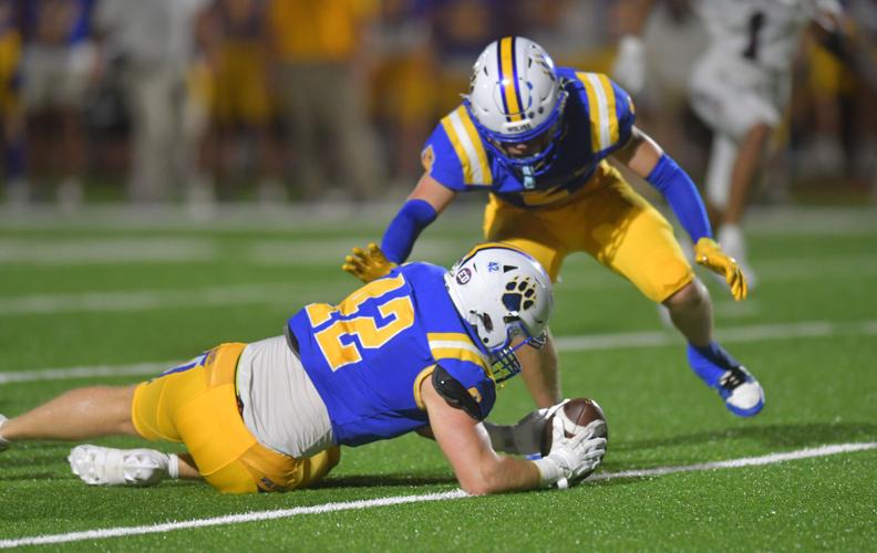 Late interception seals St. Paul's win vs. De La Salle | Prep Sports ...