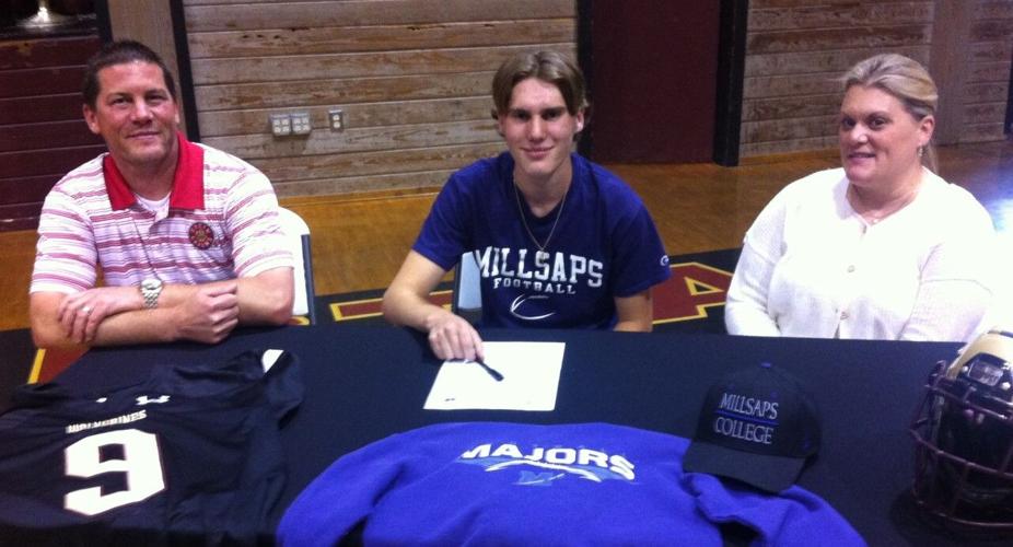 Three Northlake Christian graduates sign to play college sports ...