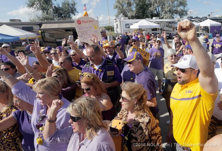 LSU fans to Green Bay: 'We love you' | Sports | nola.com